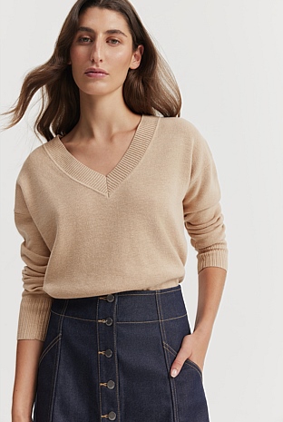 Light Camel Cotton Linen V-neck Knit - Natural Fibres | Country Road