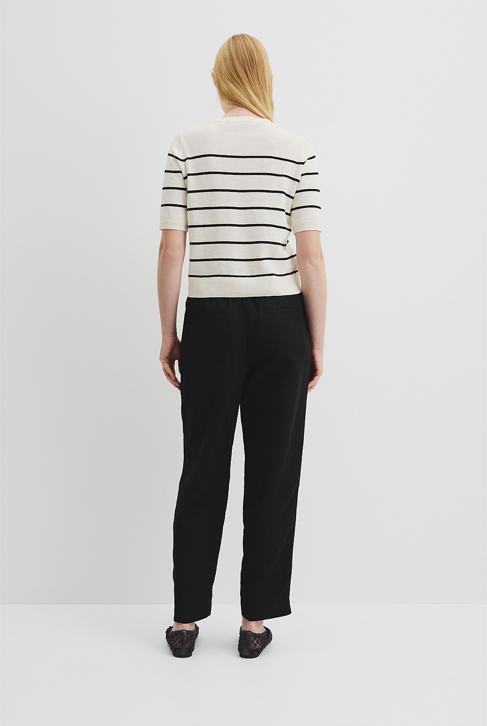 Black Stripe Organically Grown Cotton Linen Short Sleeve Knit T-Shirt ...