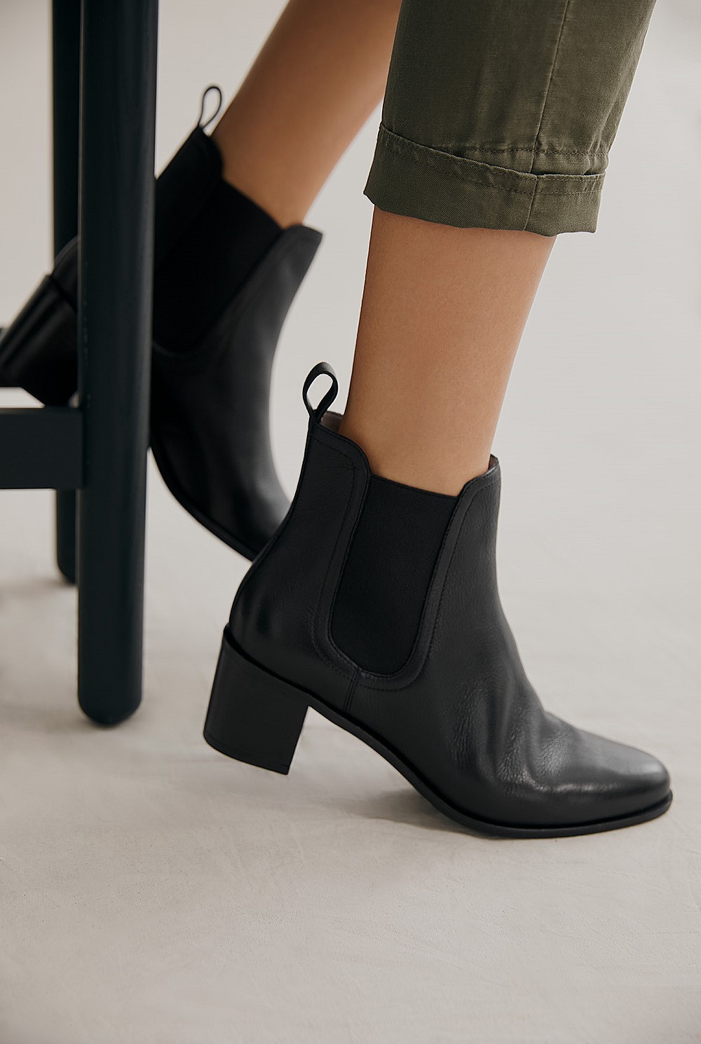 Black Tegan Gusset Boot - Boots | Country Road