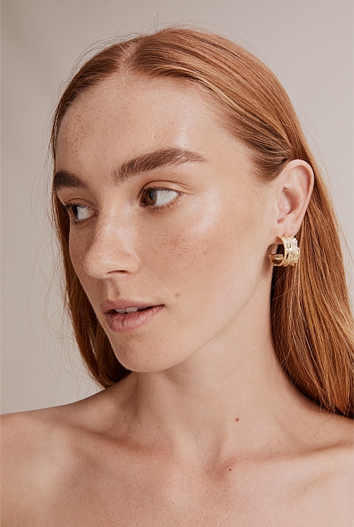 Gold Mia Hoop Earring - Earrings | Country Road