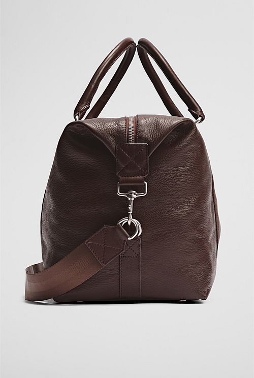Chocolate Leather Weekender - Curated | Country Road