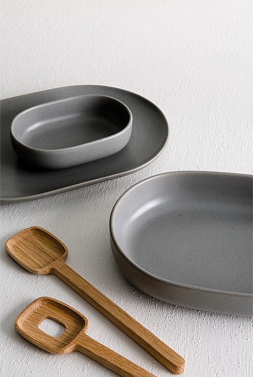 Mid Grey Tapas Platter - Serving | Country Road